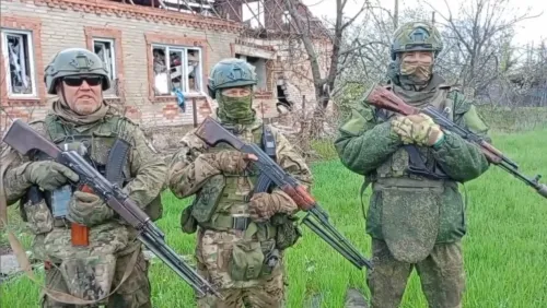 Поздравление с Днем Победы из зоны СВО прислали жители Амурской области ...